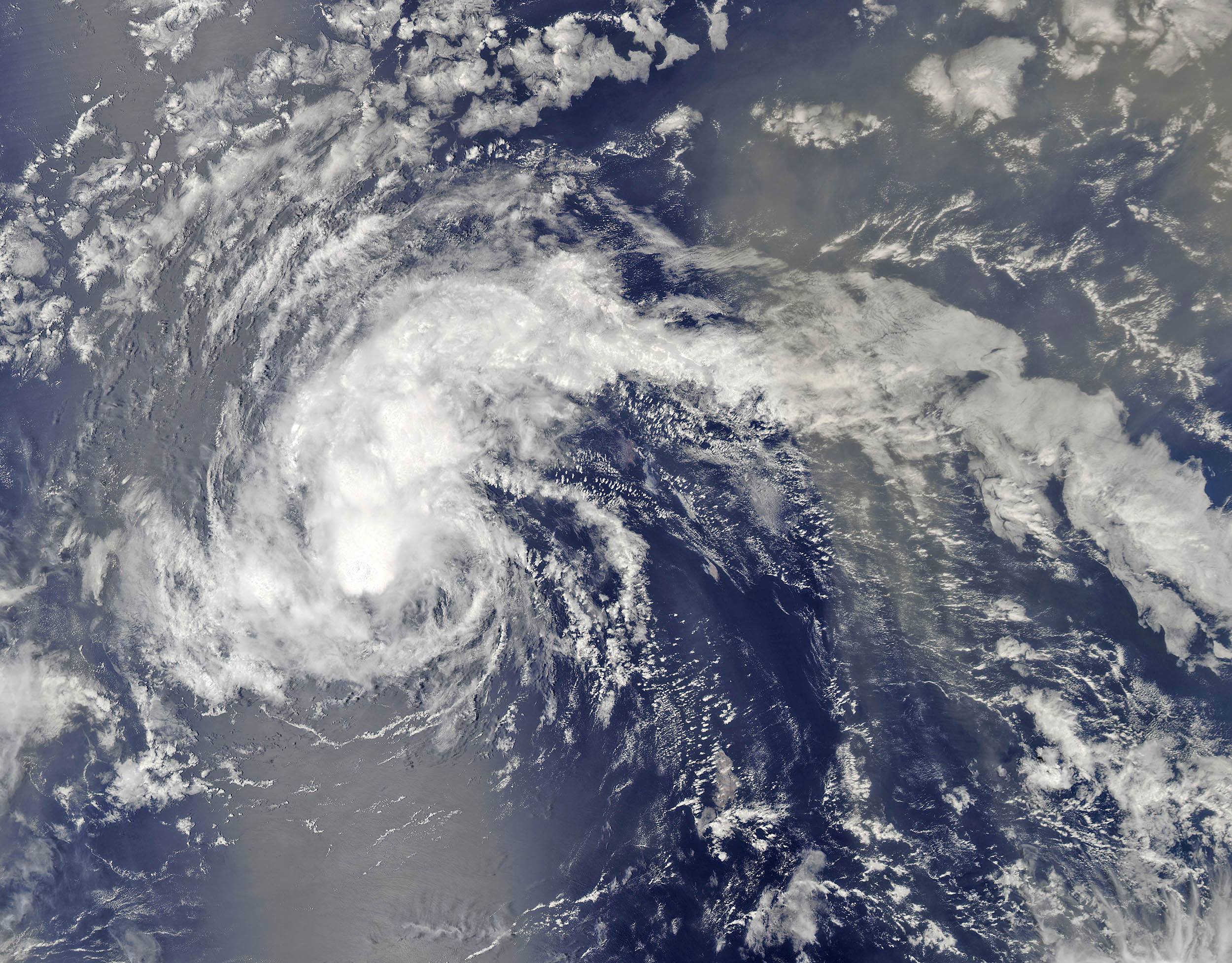 Tropical Storm Fiona in the eastern Atlantic Ocean - Earth.com