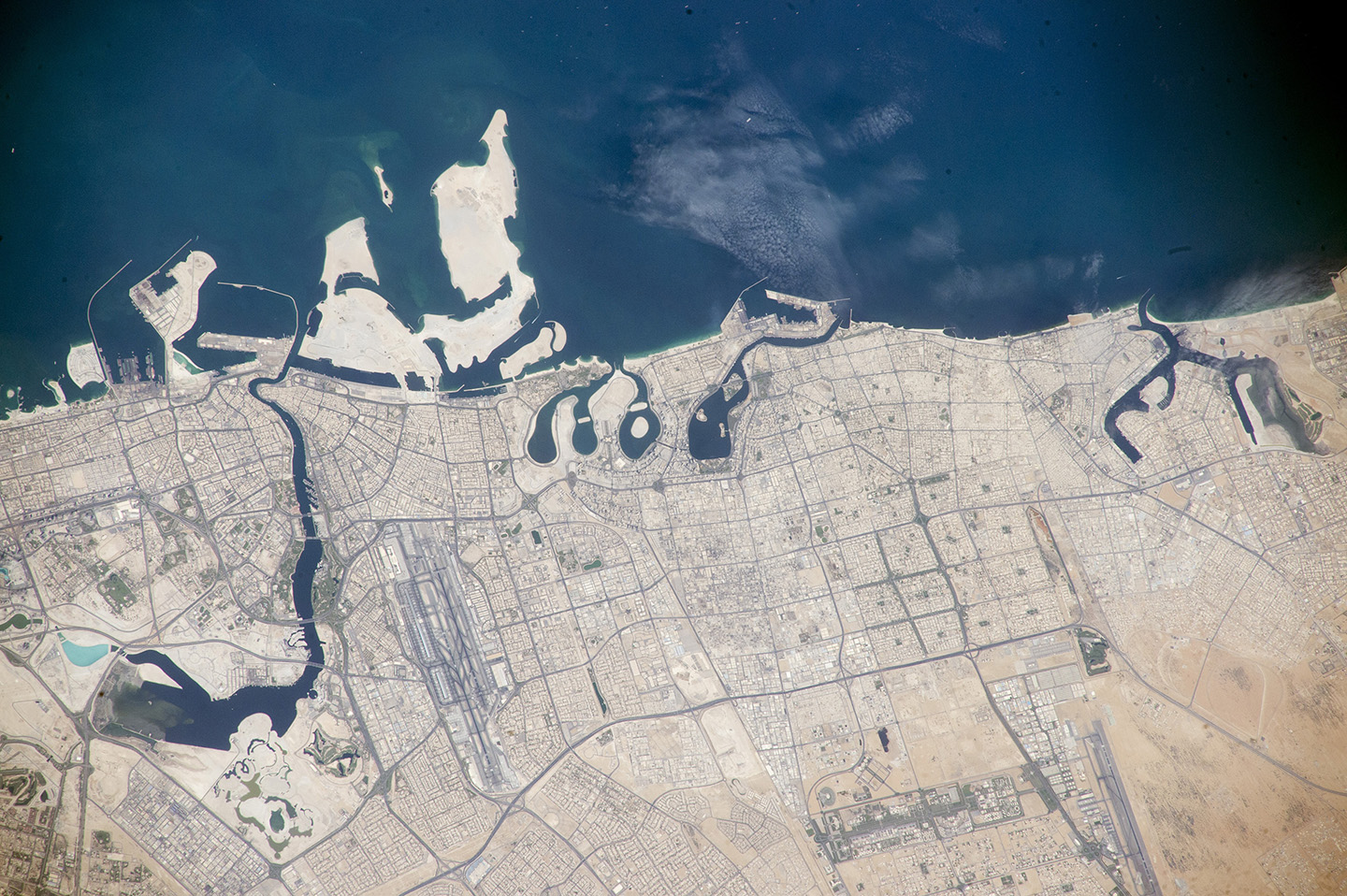 United Arab Emirates, Persian Gulf - Earth.com United Arab Emirates