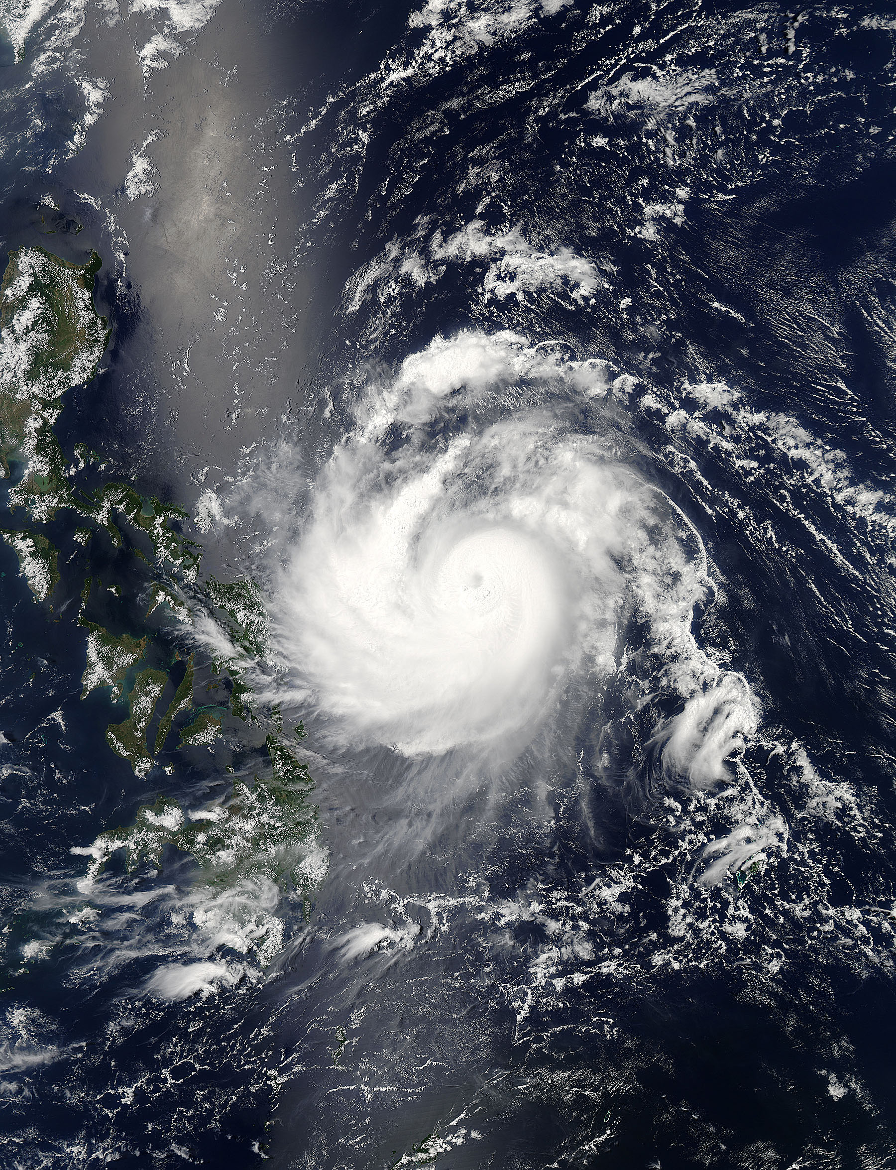 Cyclone Noul Approaches The Philippines - Earth.com