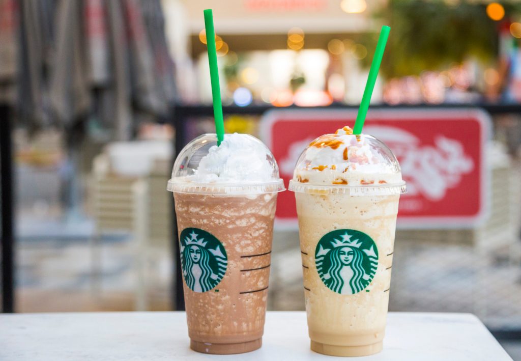 Starbucks to phase out plastic straws worldwide by 2020 • Earth.com