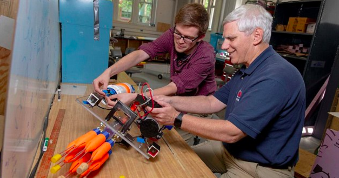 Autonomous robot built to destroy invasive lionfish population - Earth.com