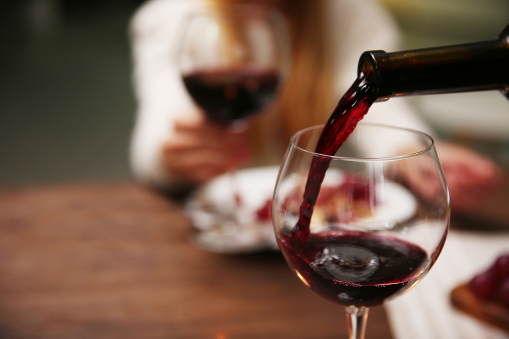Red wine compound may play a role in lung cancer prevention - Earth.com