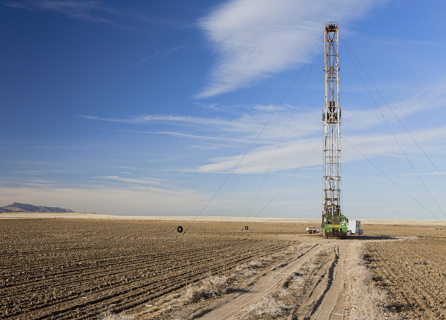 Latest fracking boom prompted by Trump policy changes - Earth.com