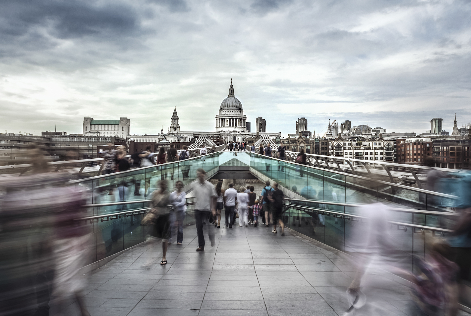 Life expectancy gap between rich and poor keeps growing in the UK ...