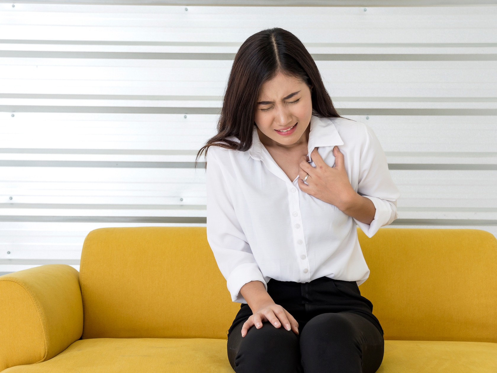 Heart attacks have become more common among young women - Earth.com