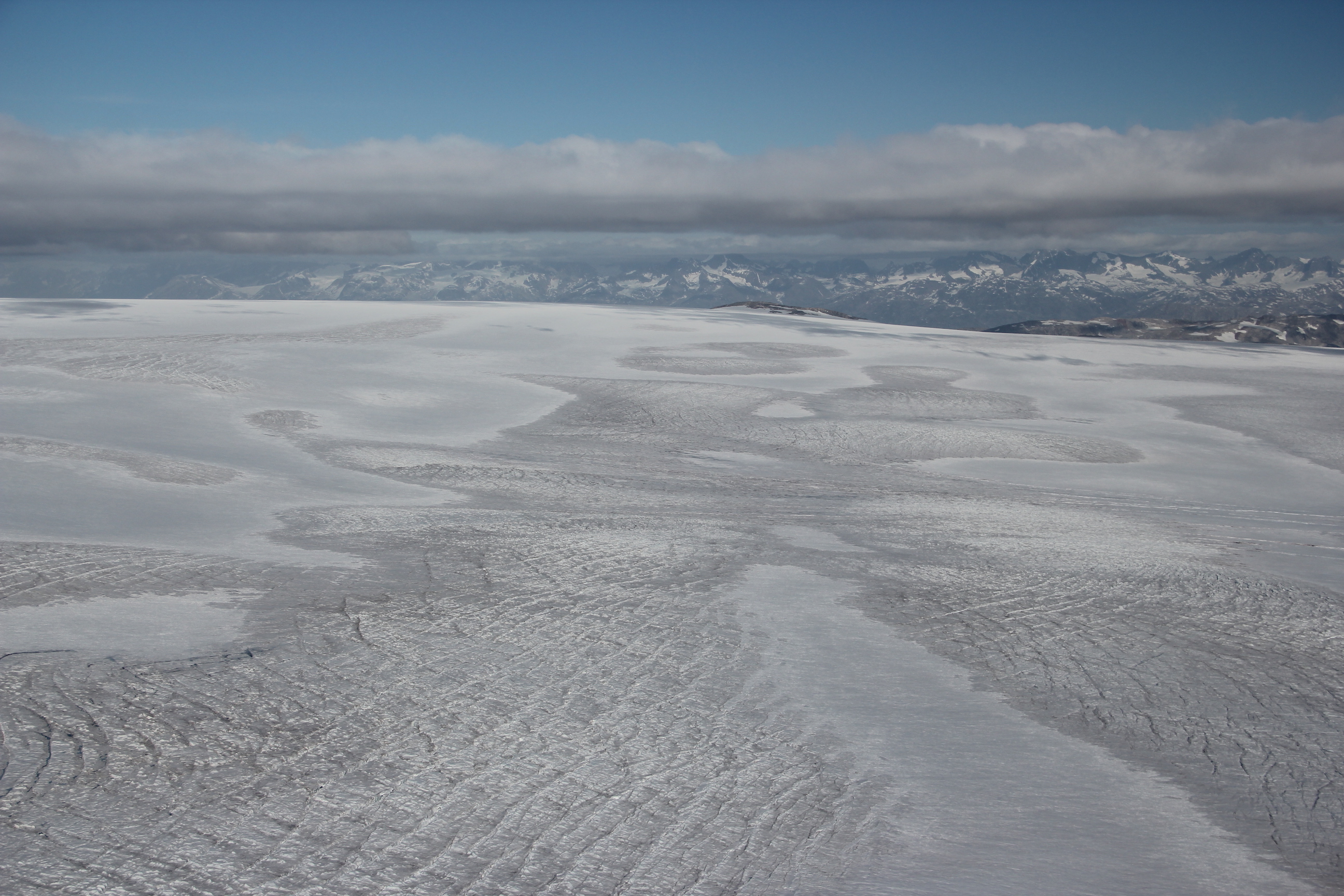 Changes in snowline elevation dictate the pace of Greenland ice melt ...