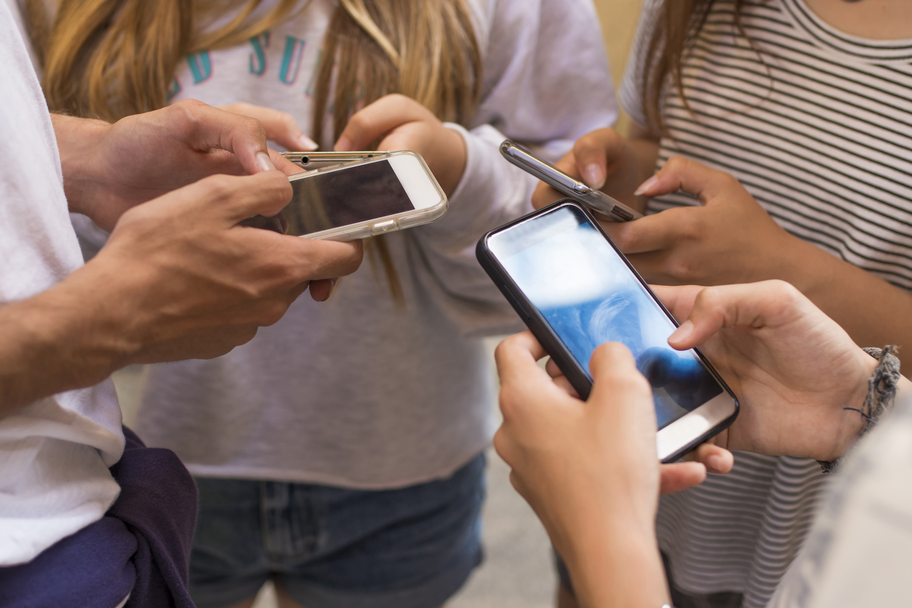 Frequent social media use linked to mental health issues for teens ...