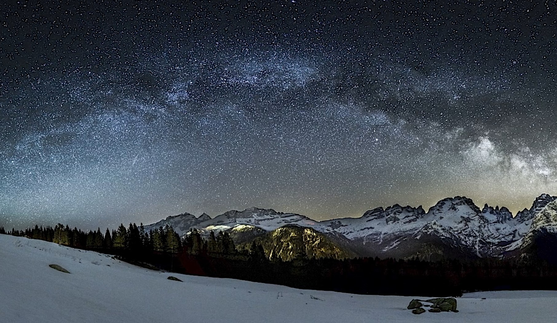 What's up in the sky this month? - Earth.com