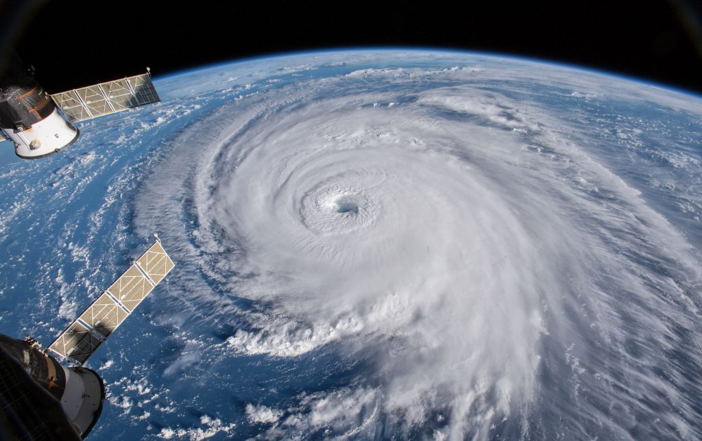 Cyclones impact coral reefs 1,000 kilometers away - Earth.com