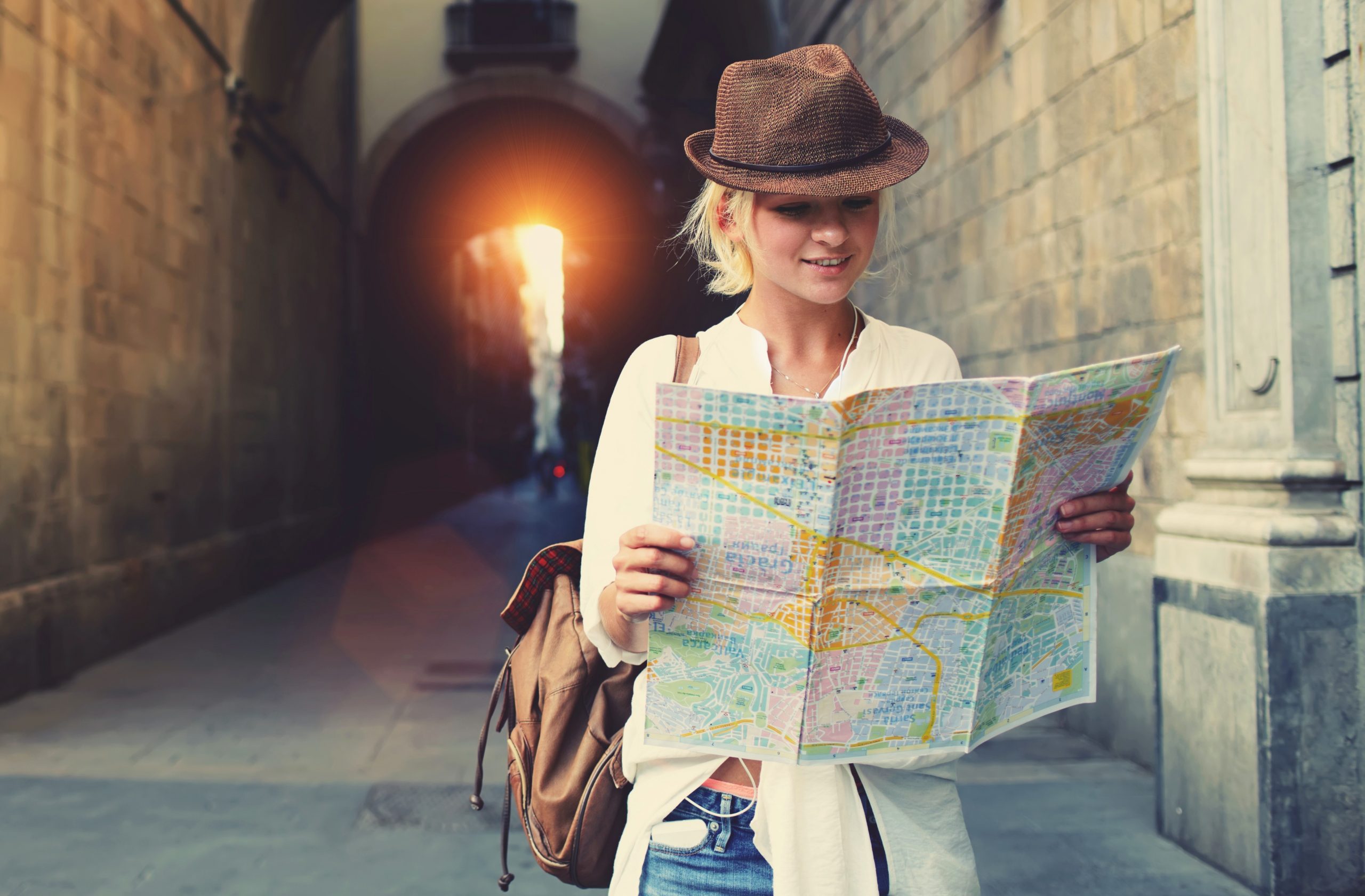 People who travel frequently are happier - Earth.com