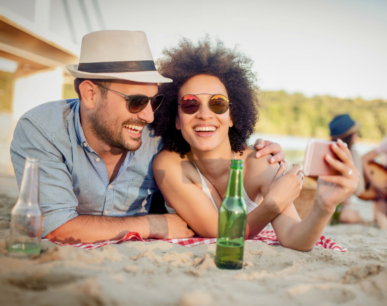 Friends to lovers - the preferred pathway to romantic involvement ...