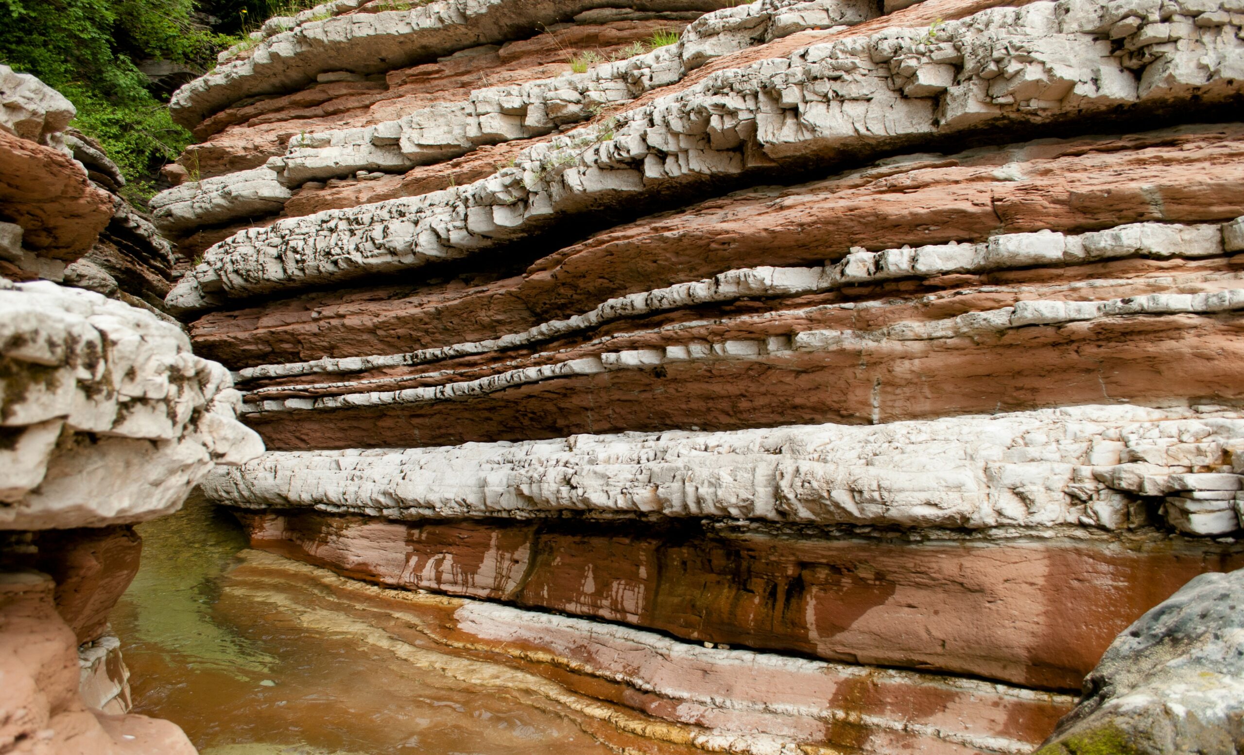 Melting polar ice is warping Earth’s crust - Earth.com