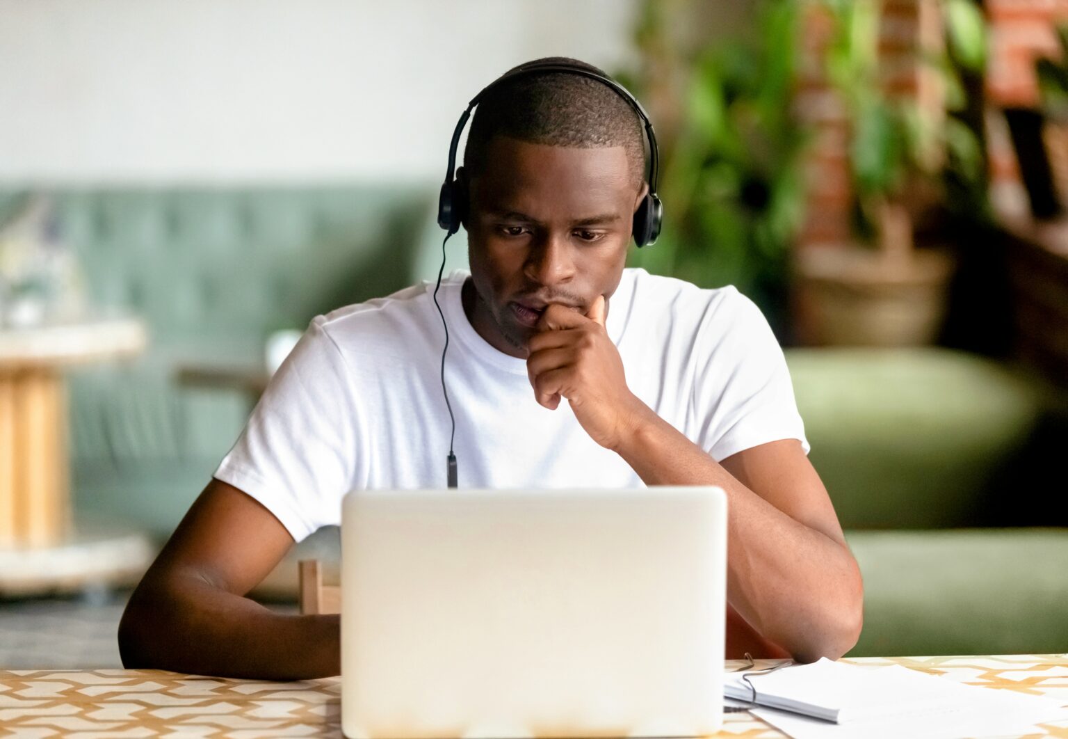 Computer models can mimic human language processing • Earth.com