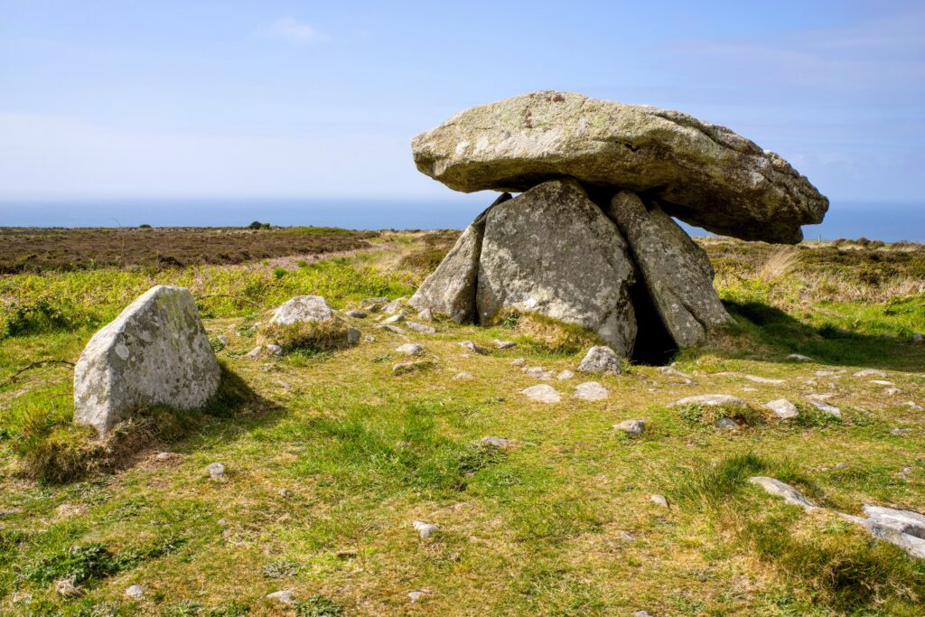 Neolithic tomb reveals ancient burial practices • Earth.com