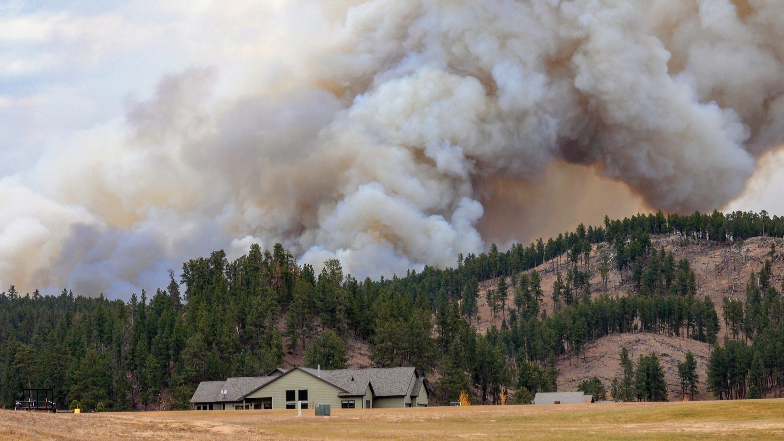 Wildfire risks not commonly disclosed by U.S. companies - Earth.com