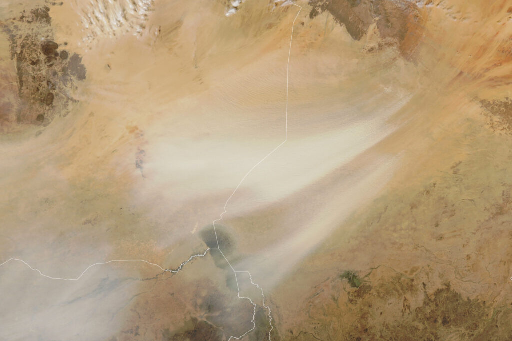 Dust streaming from the Bodélé Depression - Earth.com