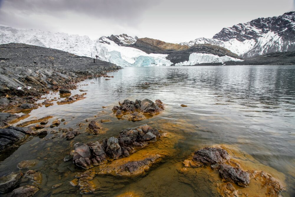 Peru has lost over half of its glaciers in six decades • Earth.com