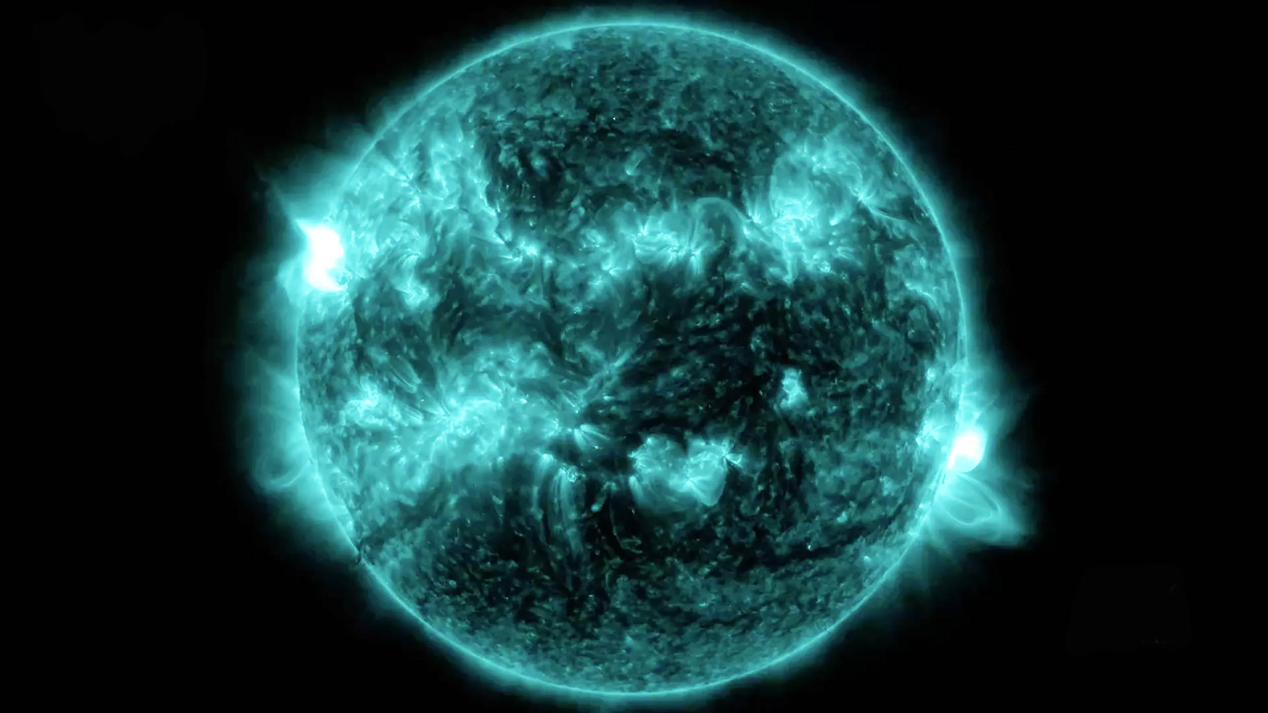 Sun blasts its biggest solar flare in over 19 years - Earth.com