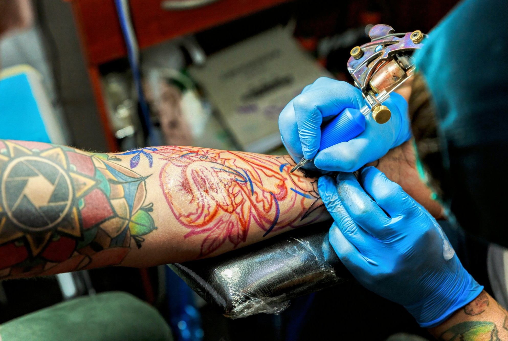Tattoos increase the risk of developing cancer - Earth.com