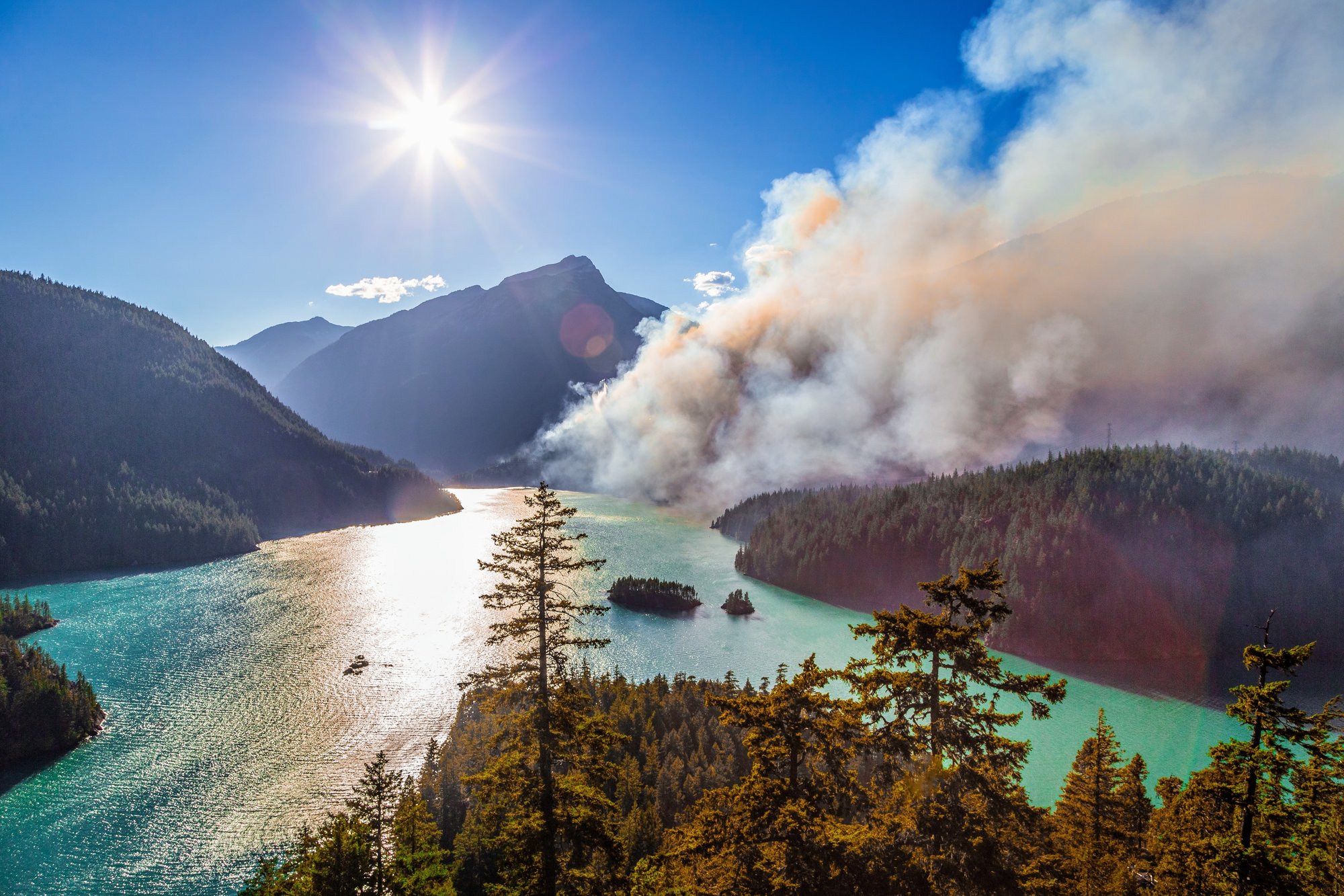 Wildfire smoke has affected almost every lake in North America - Earth.com