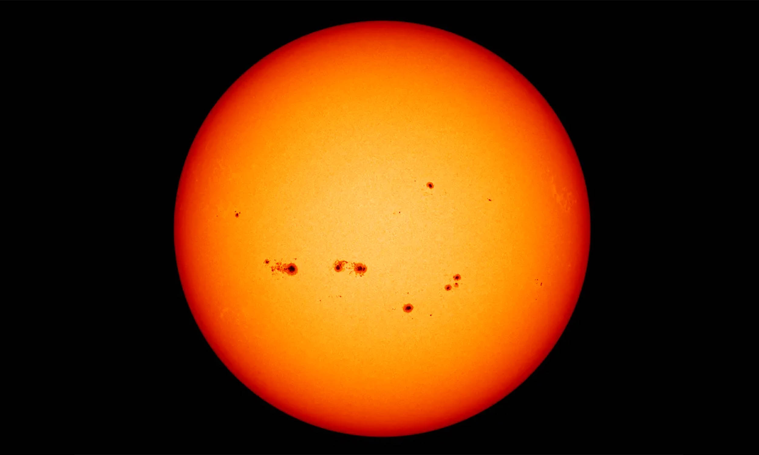 NOAA: Sun now has highest number of sunspots seen since 2001 - Earth.com