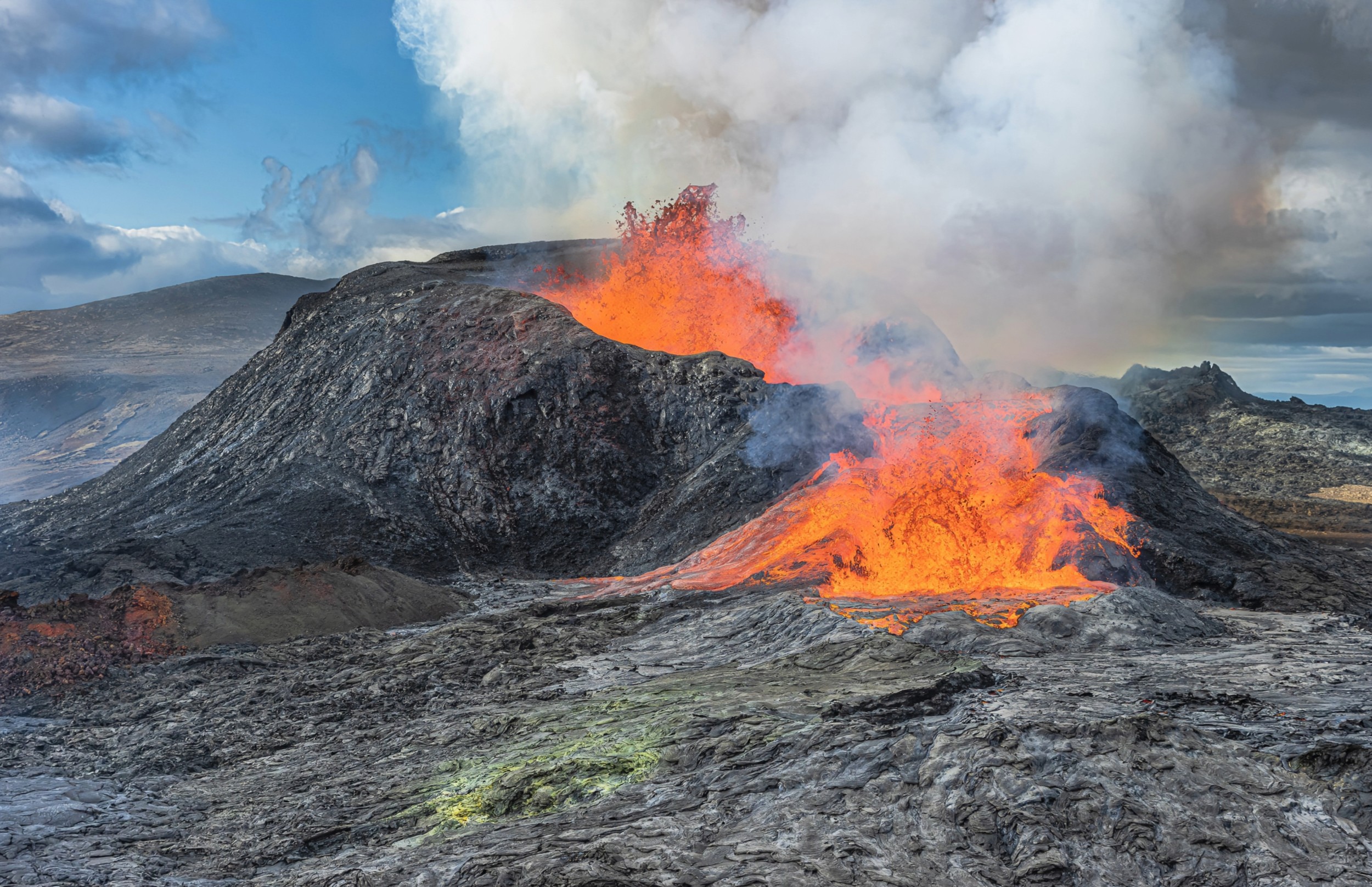 Origins of ancient rocks in Earth's middle history revealed- Earth.com