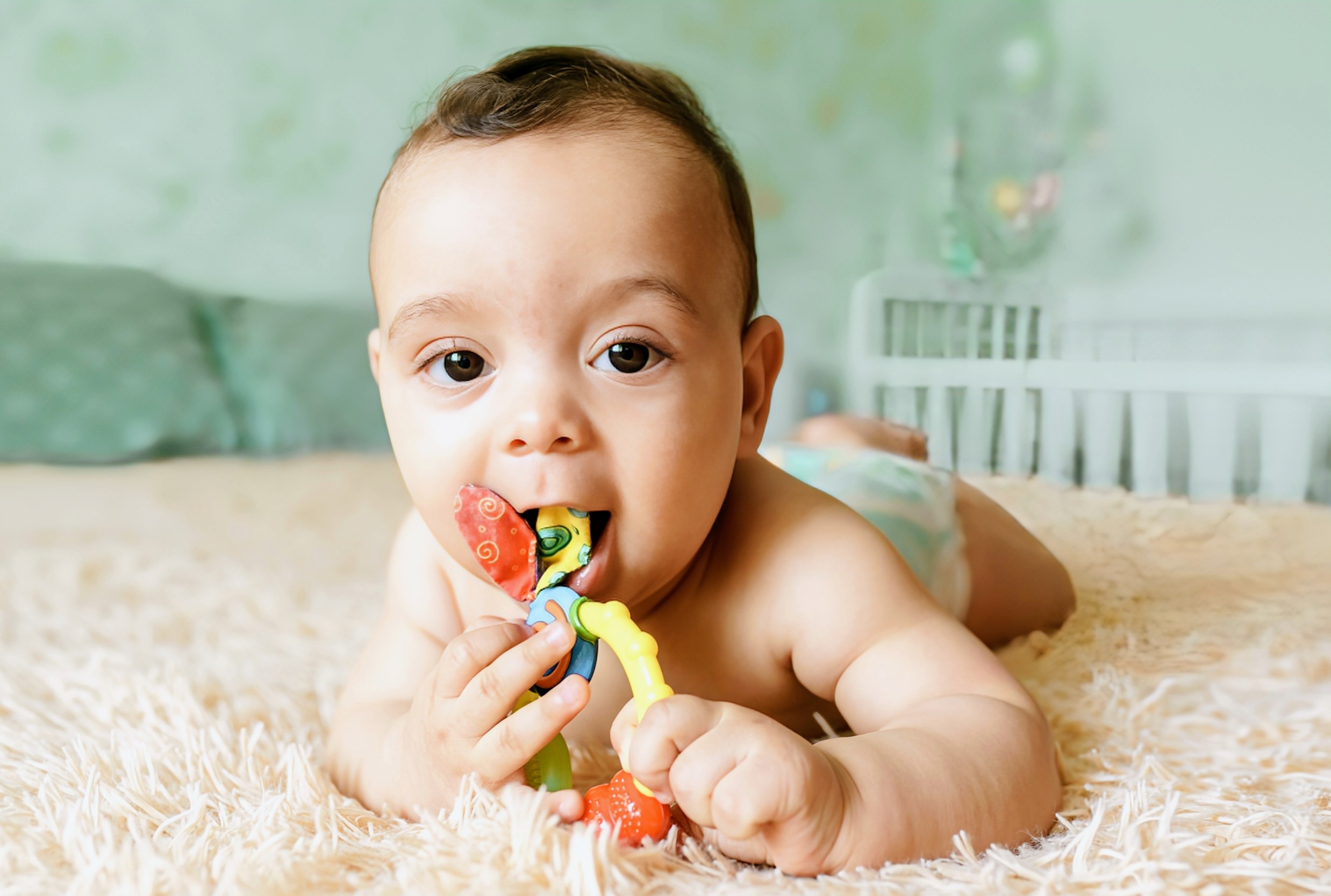 Wearable imaging device reveals infant brain activity - Earth.com