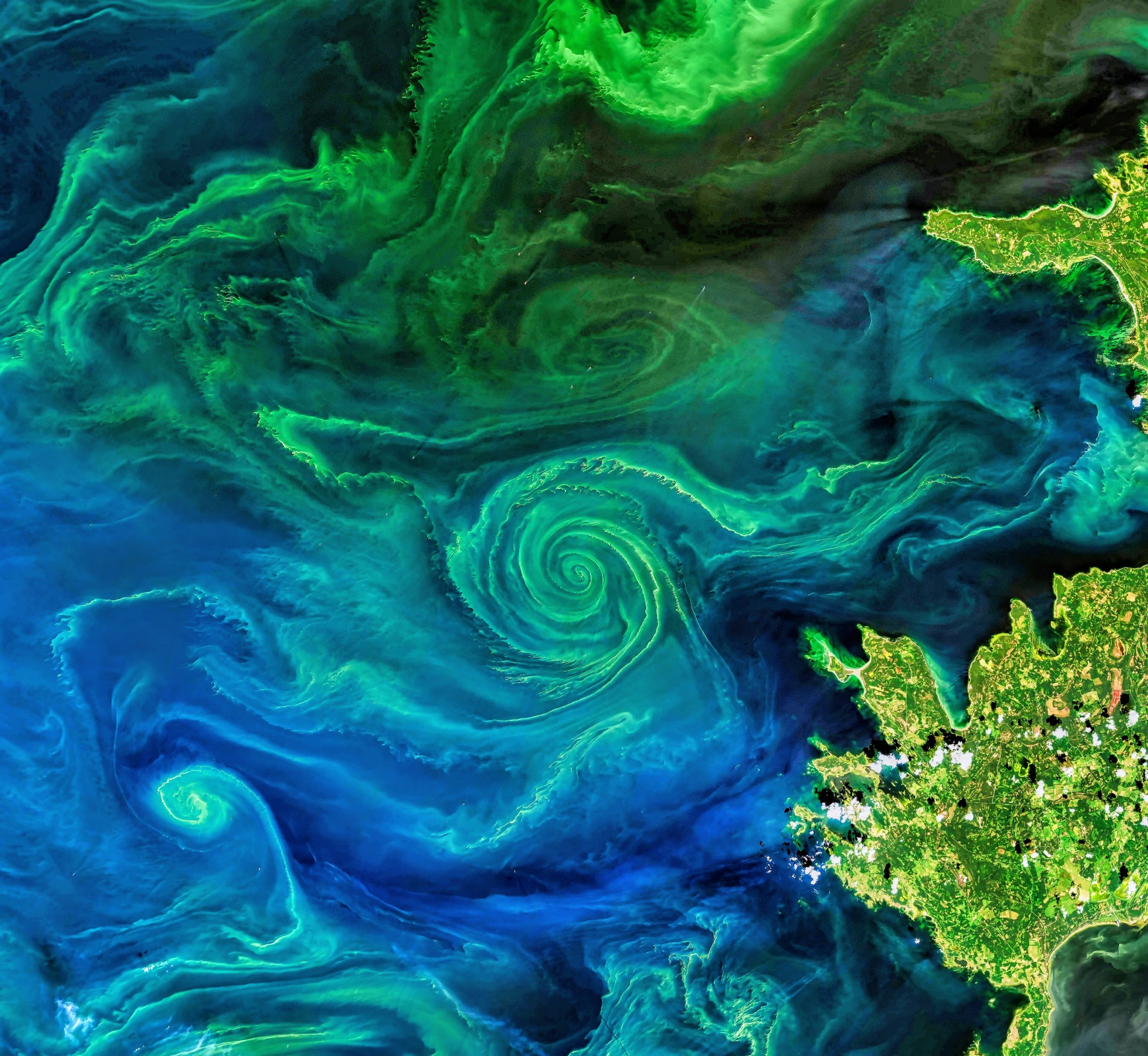 Small satellites are monitoring ocean conditions from space - Earth.com