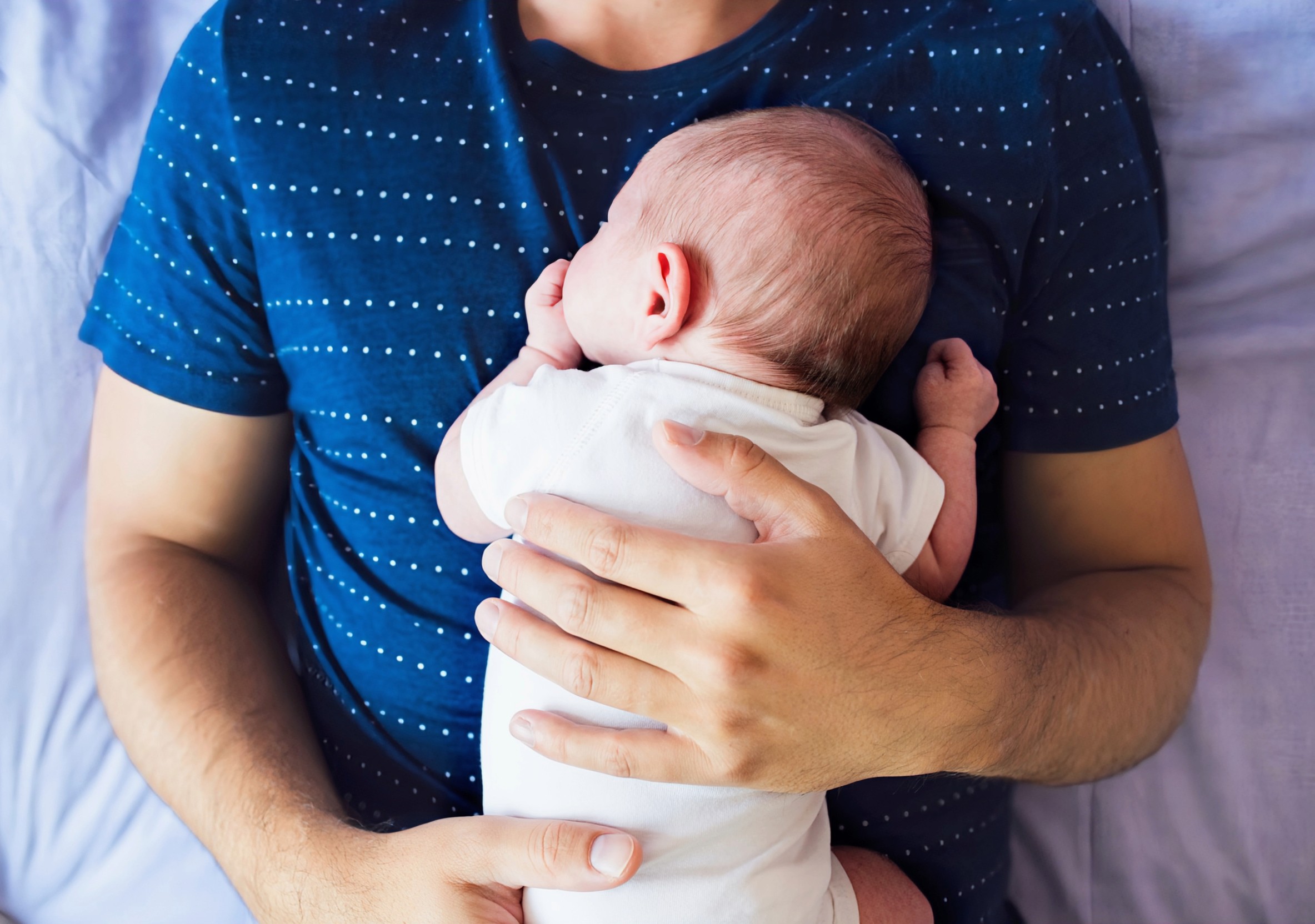 How paternity leave changes parenting dynamics - Earth.com