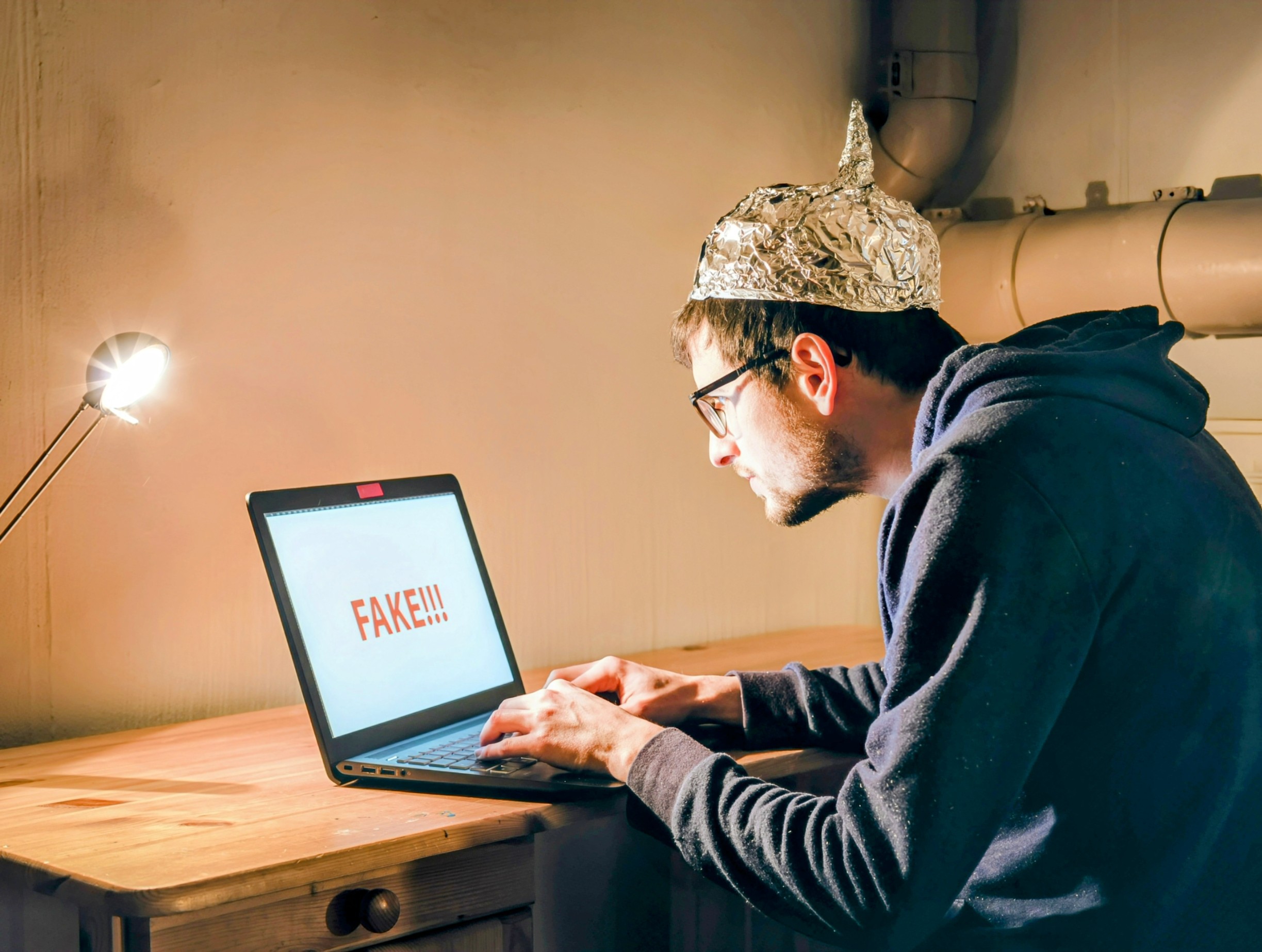 Why some people believe conspiracy theories - Earth.com