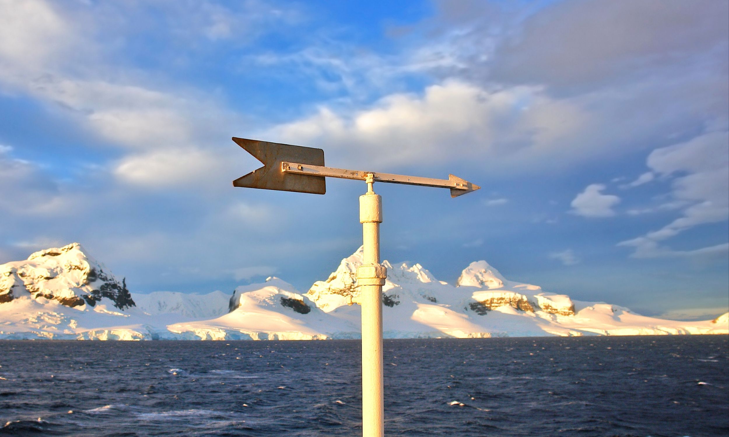 Powerful winds known as "low-level jets" discovered in Antarctica ...