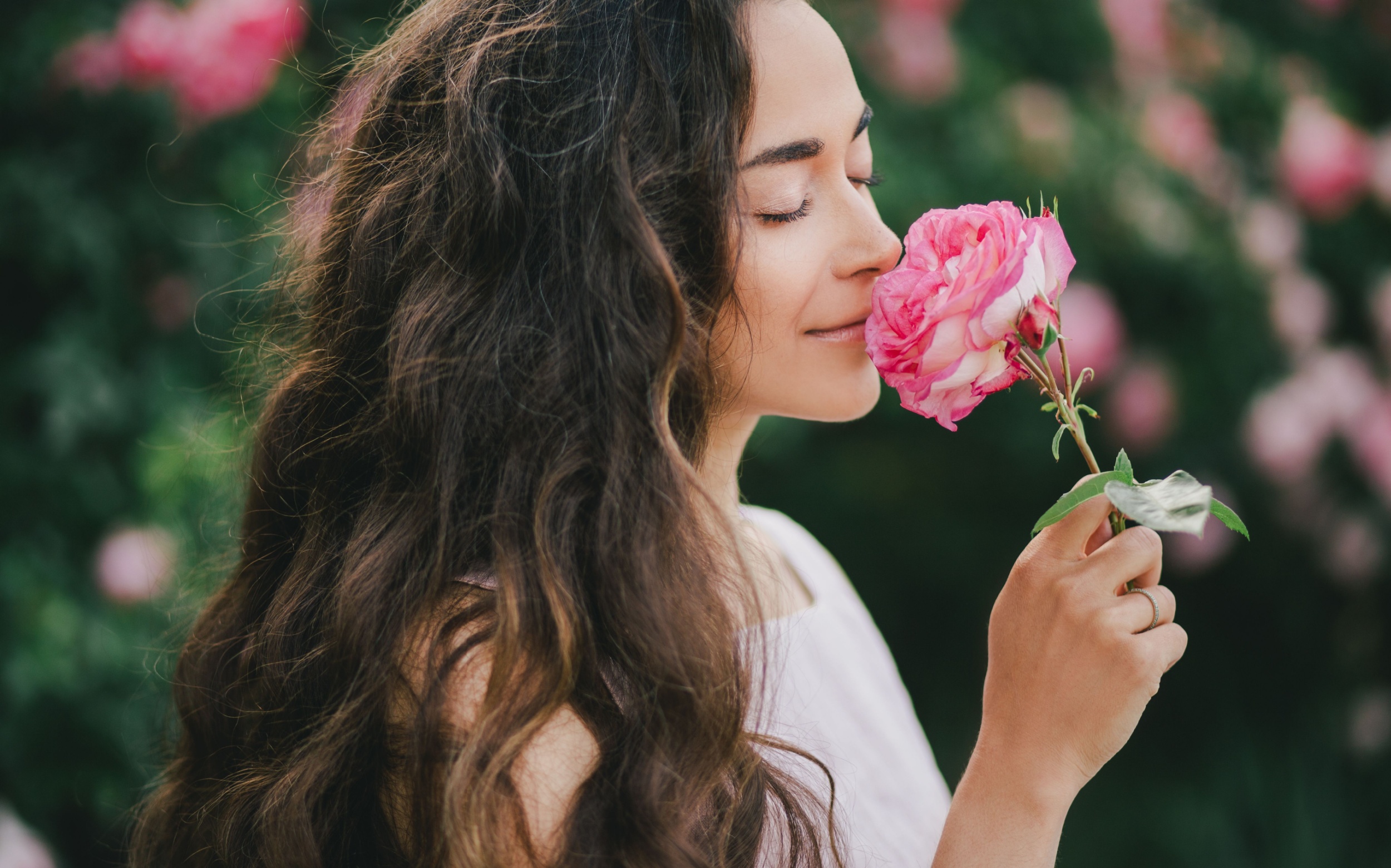 How your brain decides what smells good or bad - Earth.com