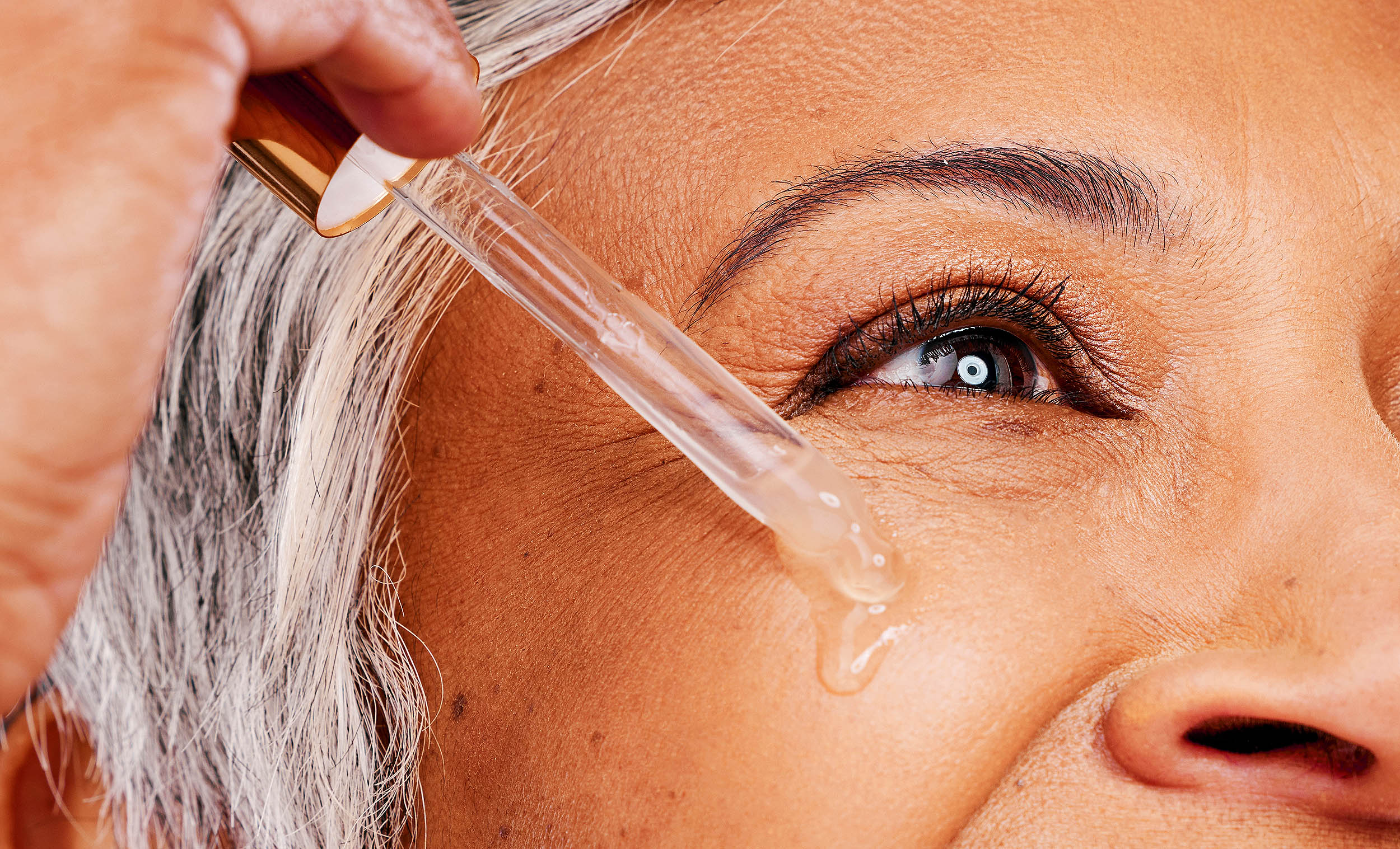 New method reverses aging in human cells without modifying DNA - Earth.com