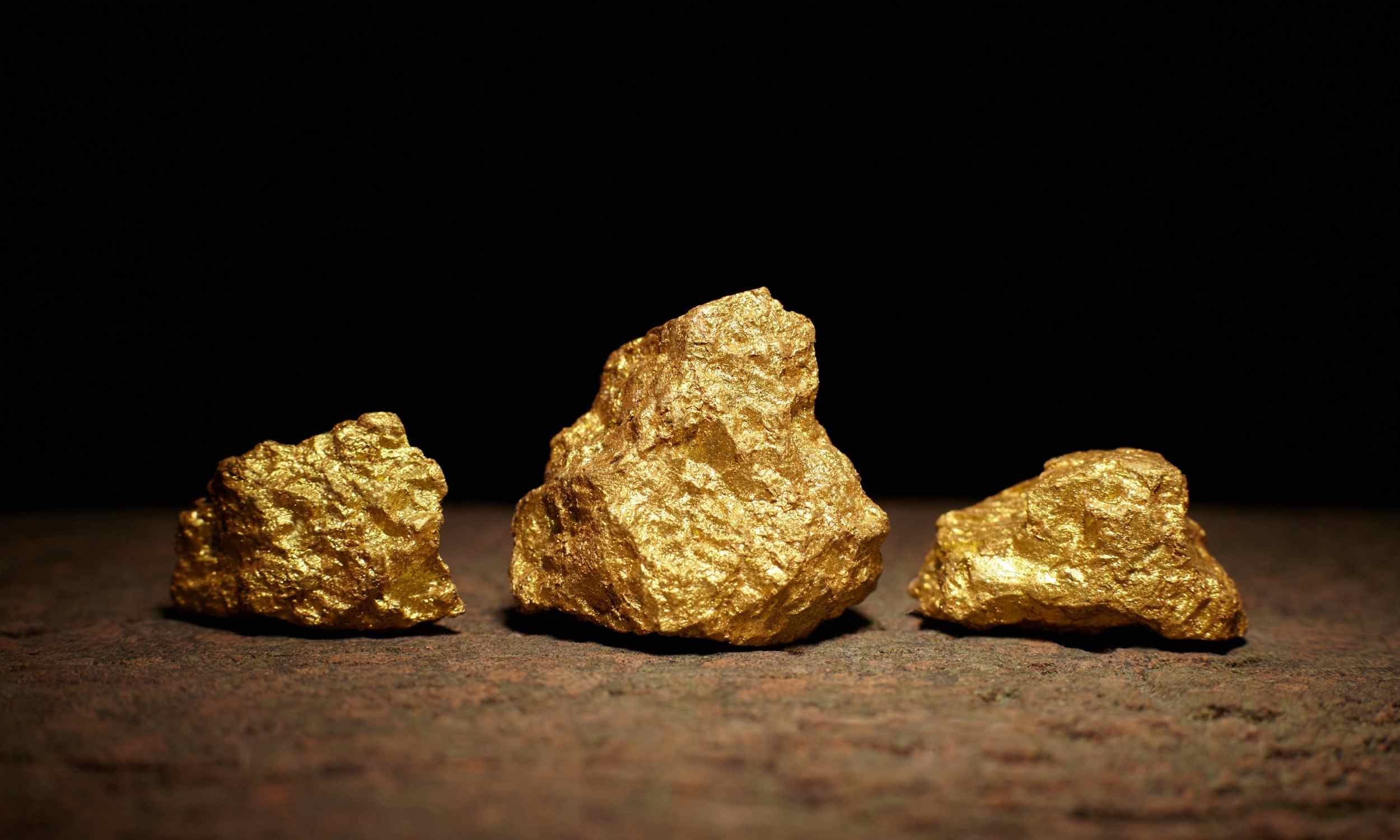 Over 100 tons of gold discovered in a once-hidden mine - Earth.com