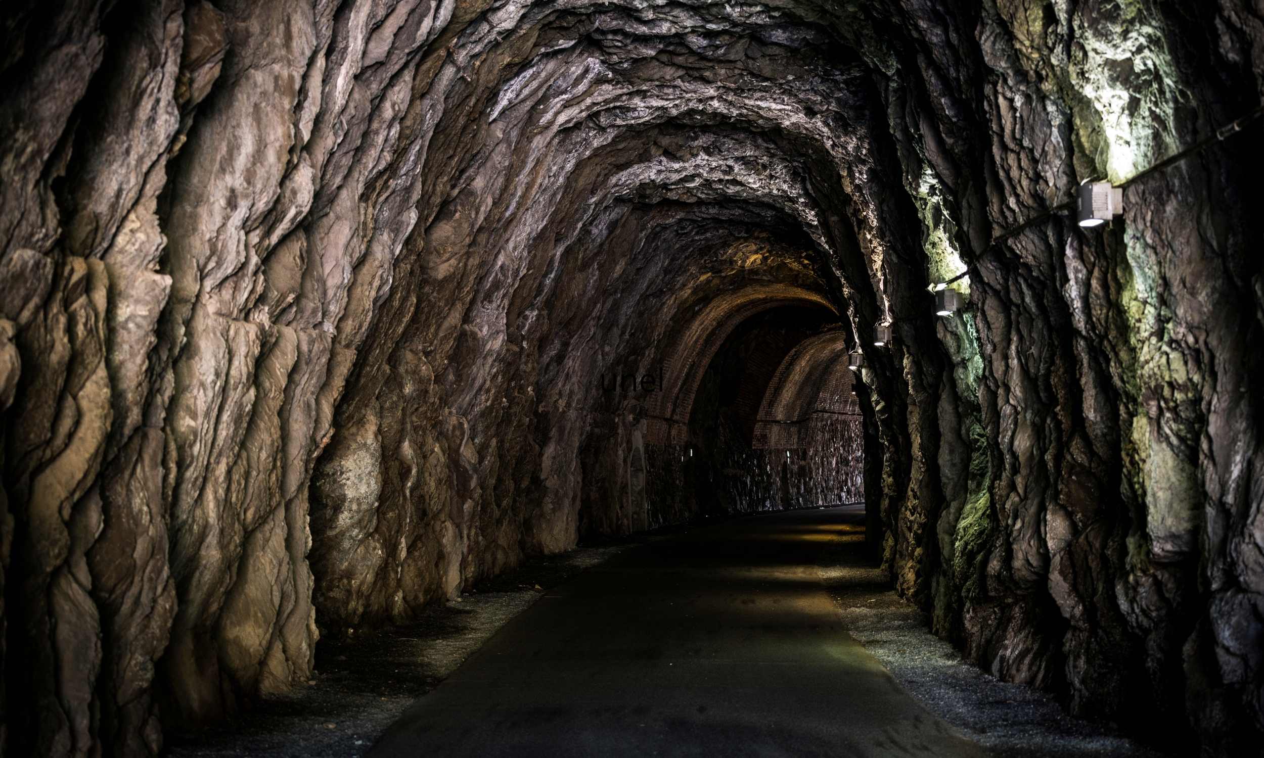 Leonardo da Vinci manuscript leads team to secret tunnels in Milan ...