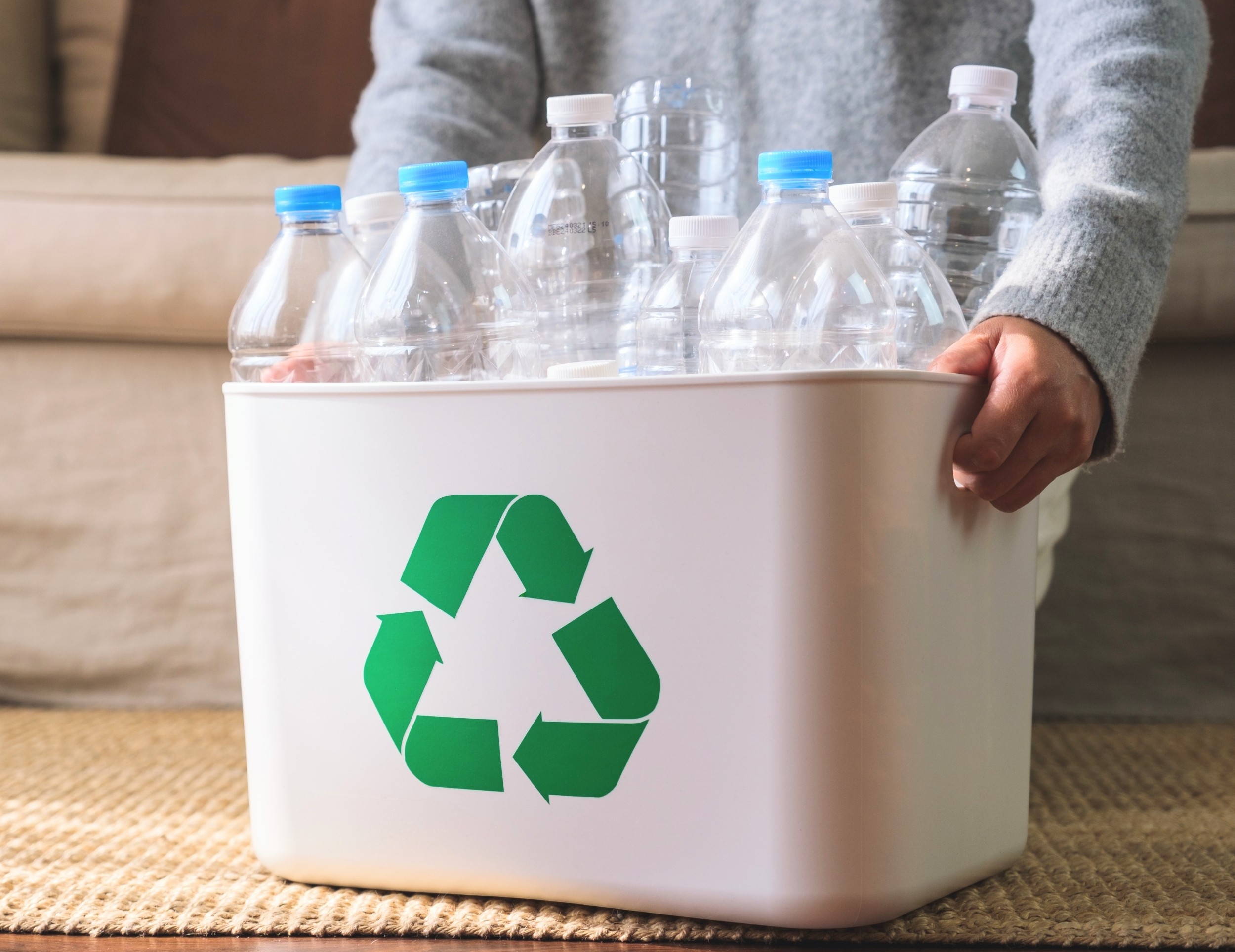 Plastics that once polluted could now power clean energy - Earth.com