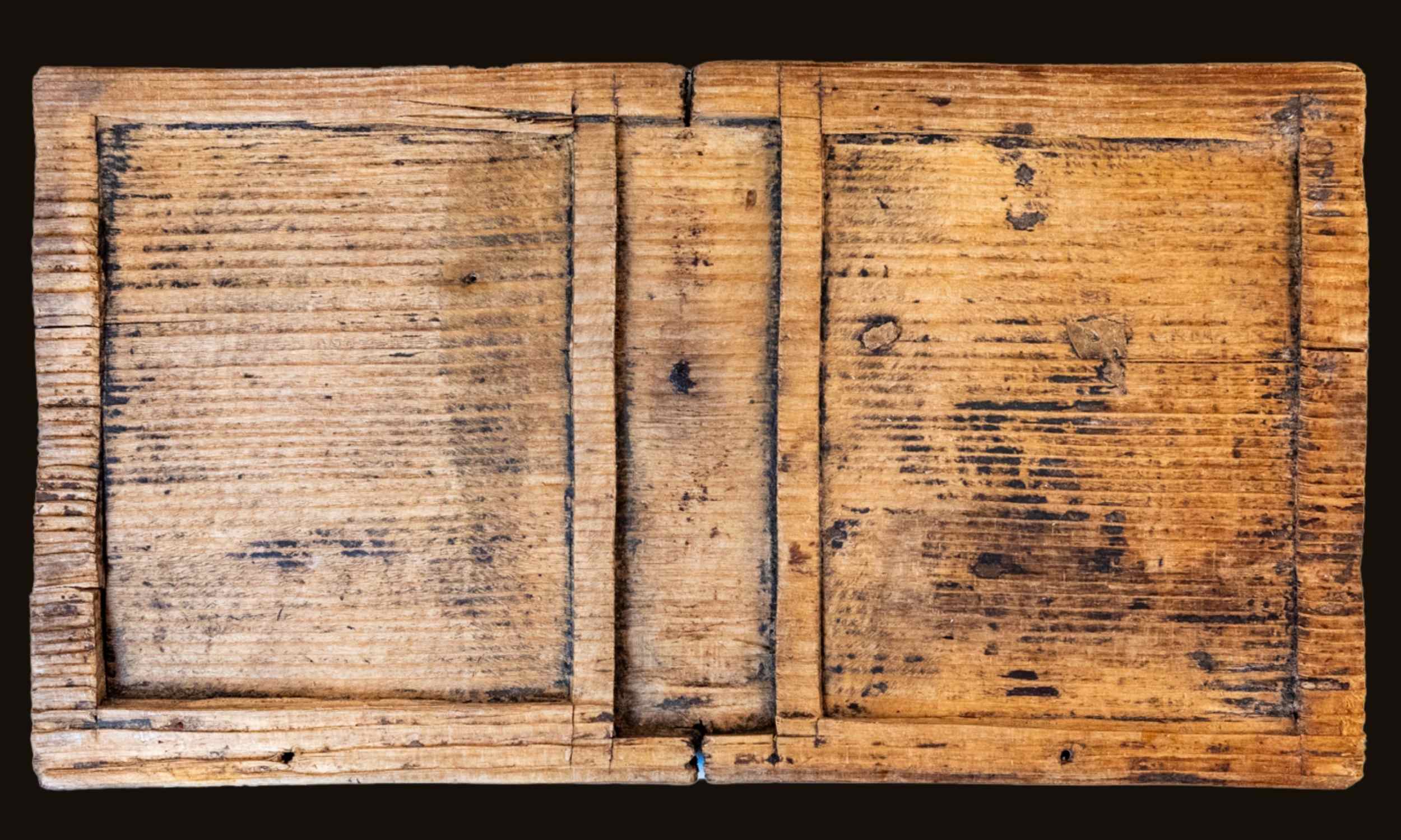 Roman tablets, combs, and kid's shoes found completely intact - Earth.com