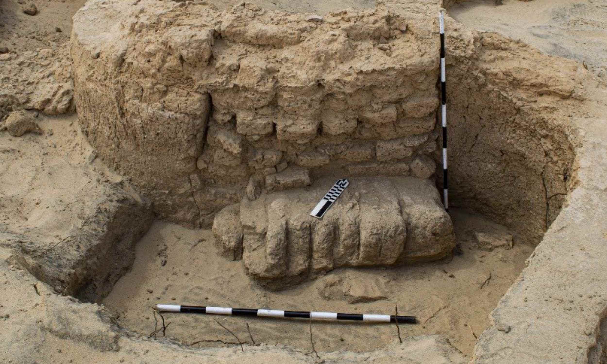 3,500-year-old Egyptian fortress found buried in the desert - Earth.com