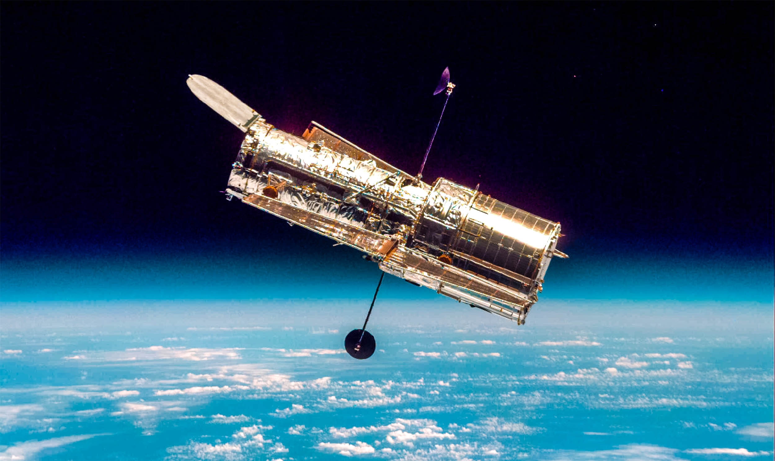 Planned launch of 500,000 satellites may blind Hubble forever - Earth.com