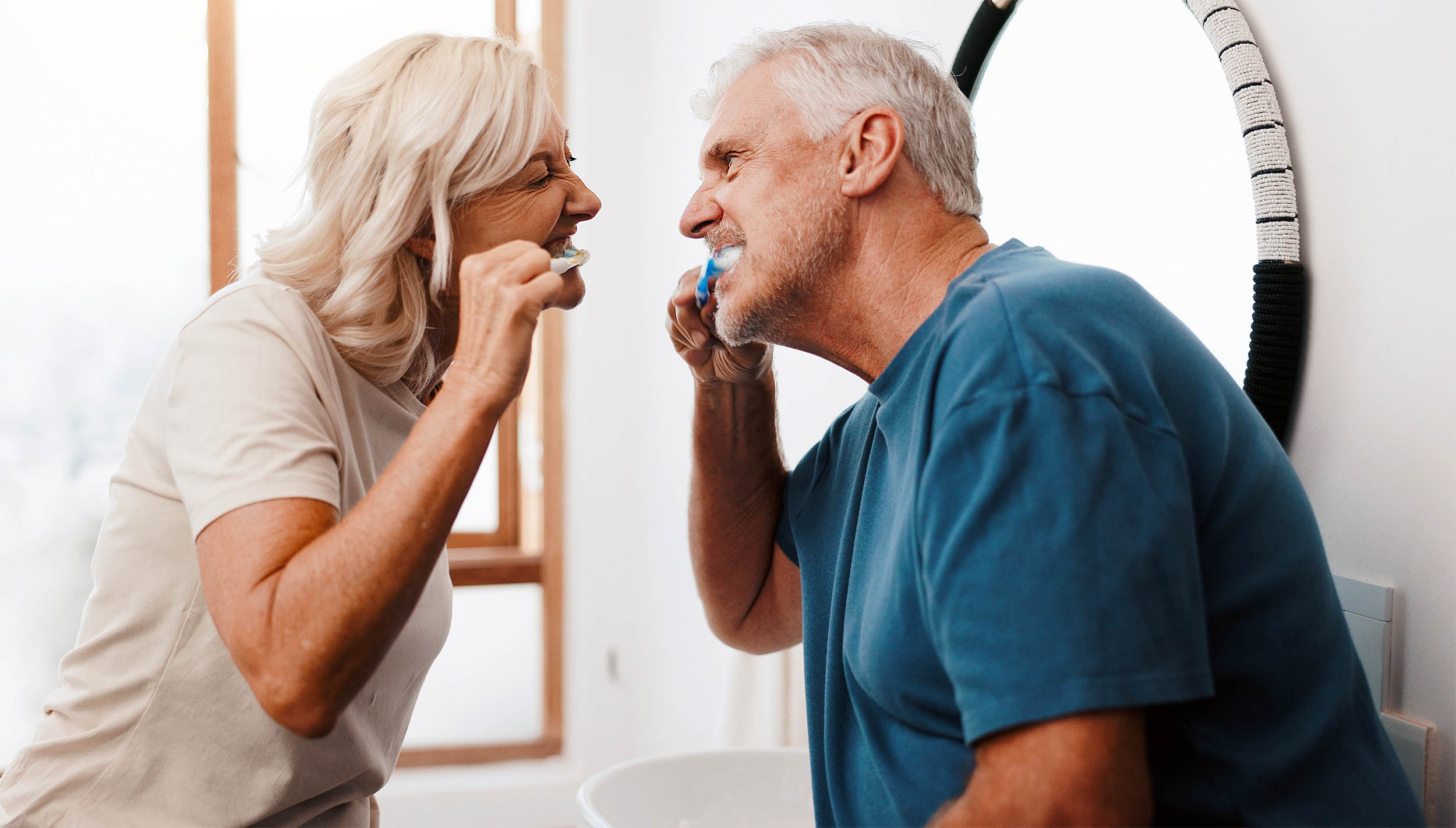 Oral health has a surprising link to dementia risk - Earth.com