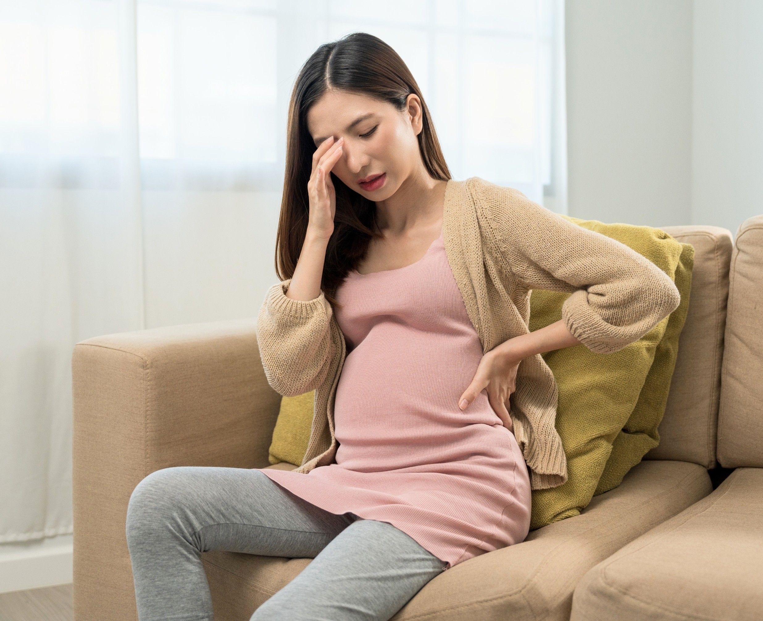 Pain relief during pregnancy: What the strongest evidence shows - Earth.com