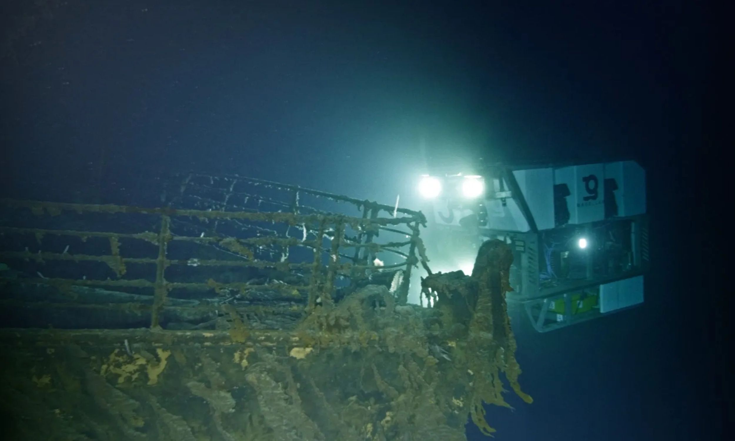 Underwater robot images create full-sized 3D model of the Titanic ...