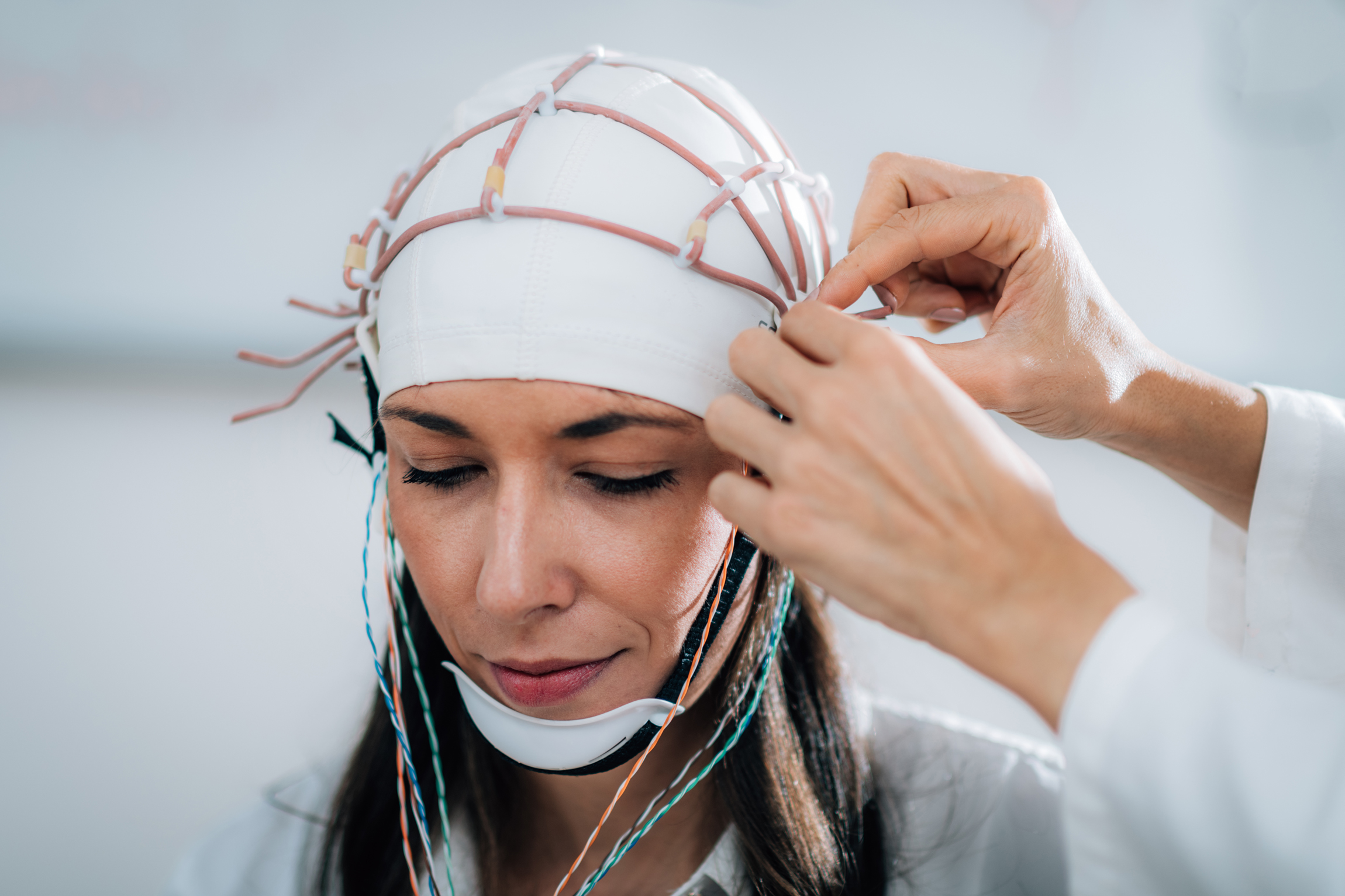 Brain waves may help restore movement after paralysis - Earth.com