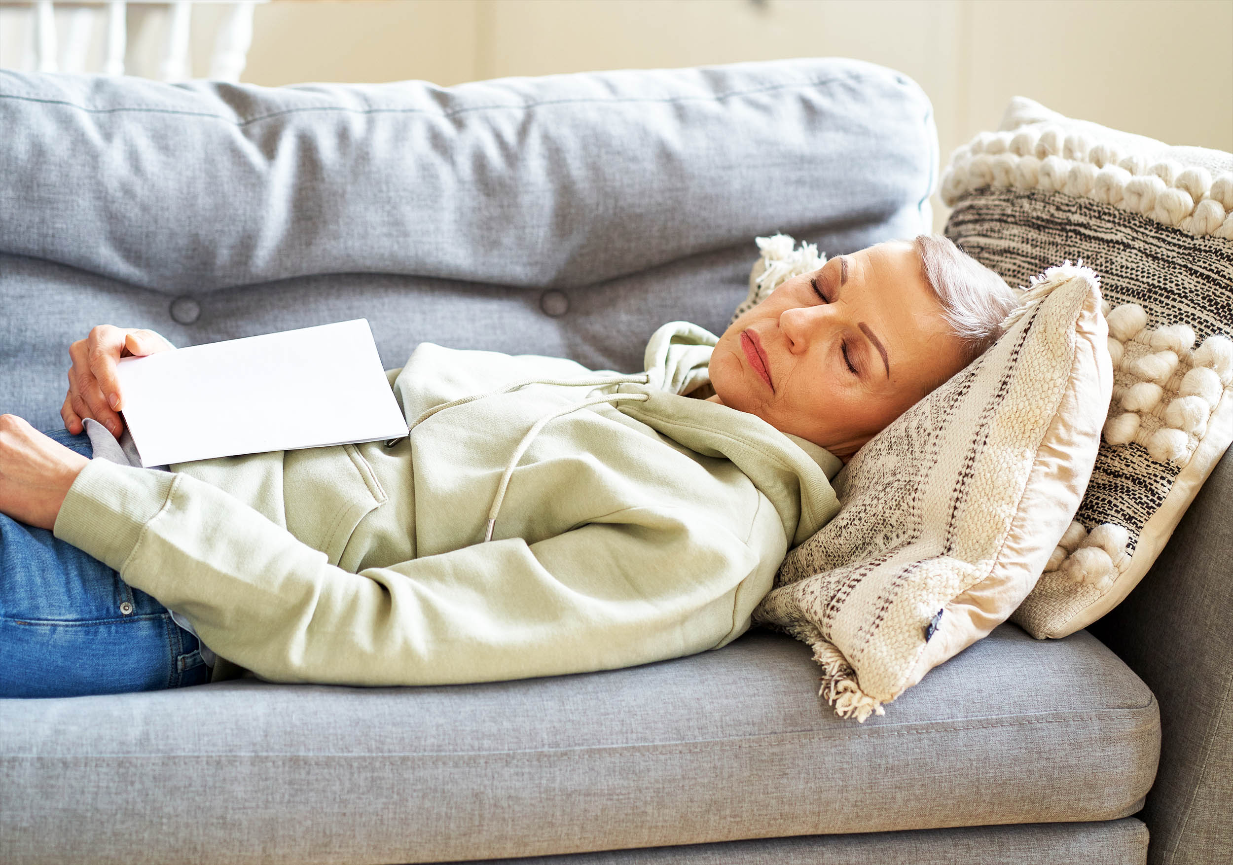 Morning naps may be a huge red flag for older adults - Earth.com